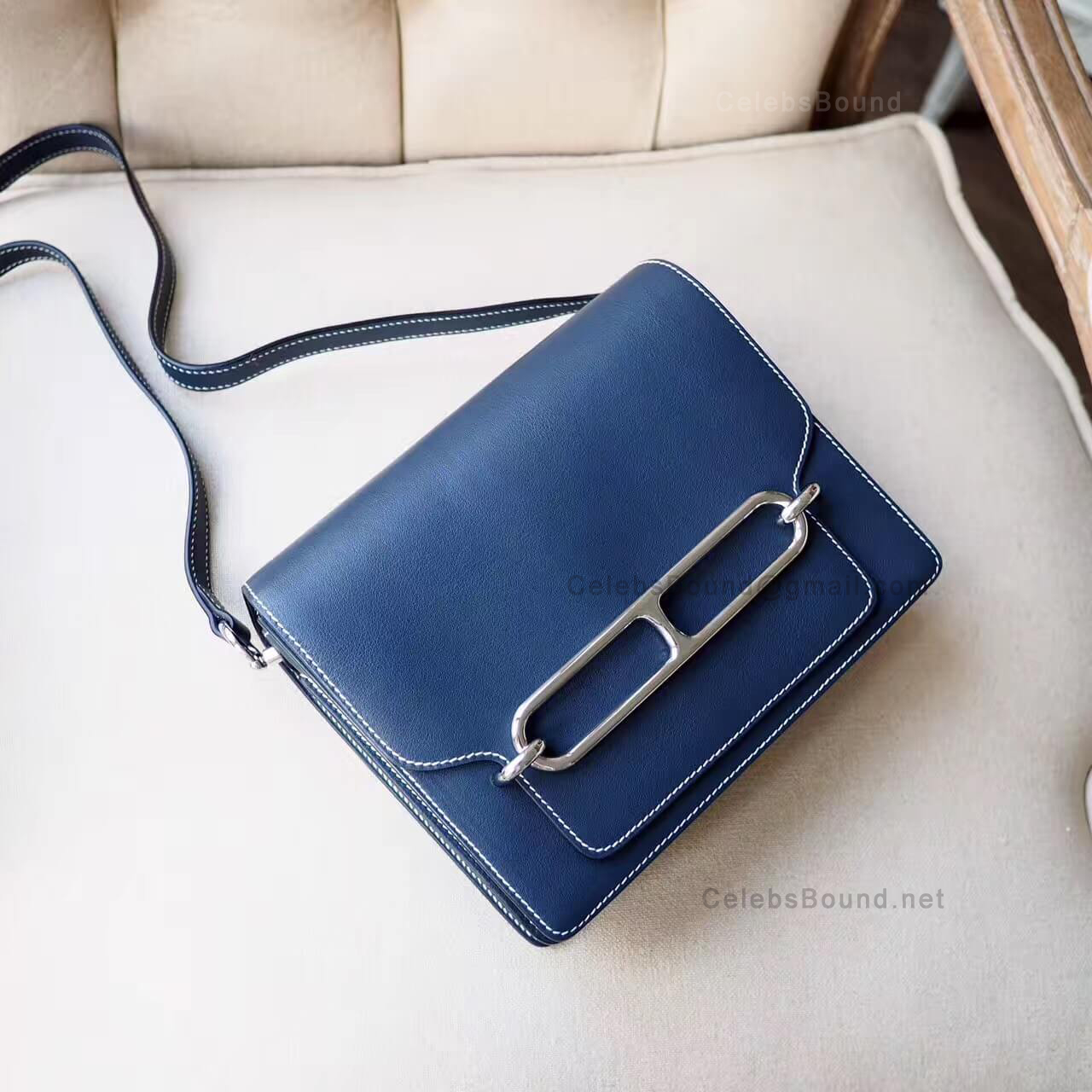 Hermes Roulis 23 Bag White Stitching in 2z Blue Nuit Evercolor PHW