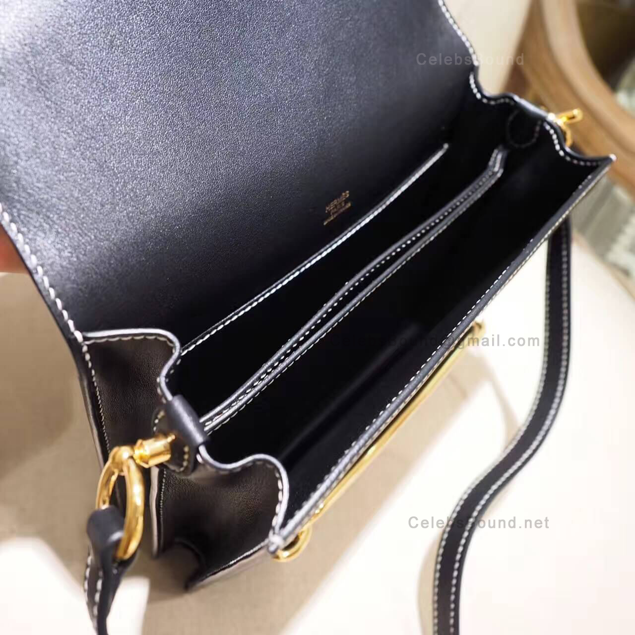 Hermes Roulis 23 White Stitching Bag in ck89 Noir Evercolor GHW